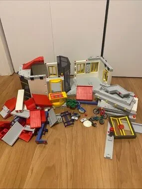 Playmobil | Toys | Read Below20 Playmobil City Fire Station Playset Kid ...
